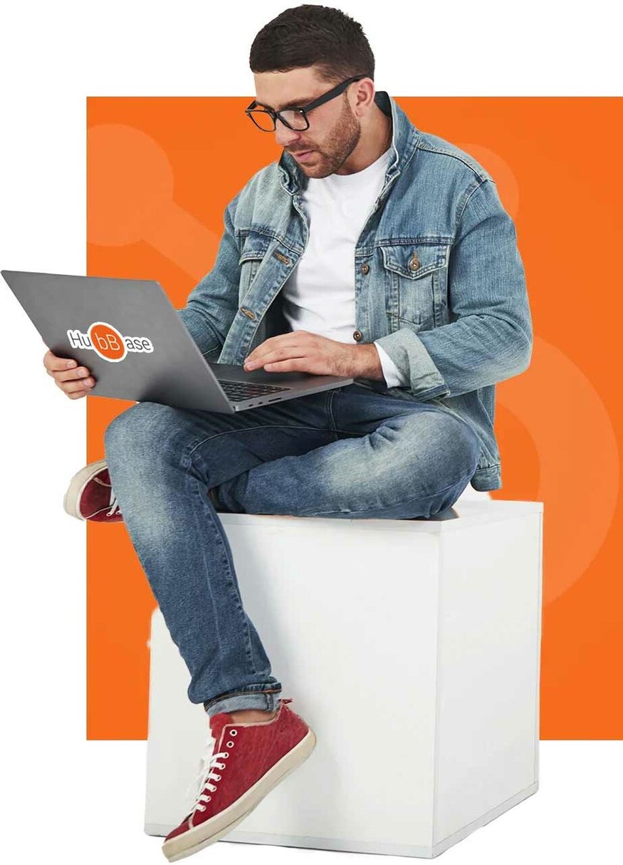 HubSpot vs WordPress — Pros & Cons for Marketing Teams